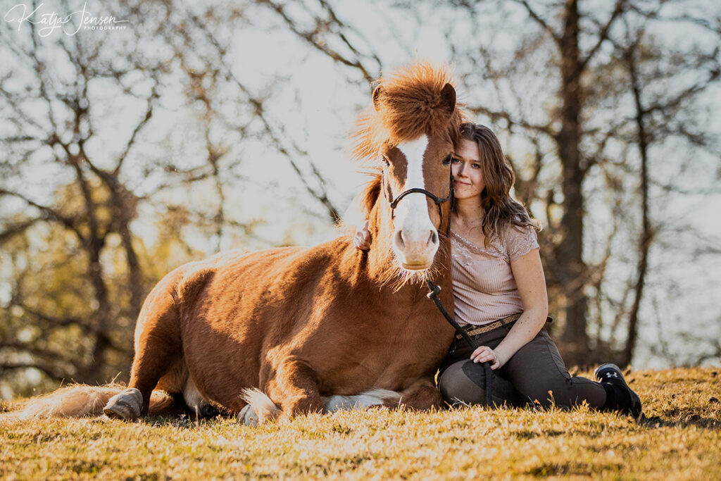 Kontakt - Line Bonde